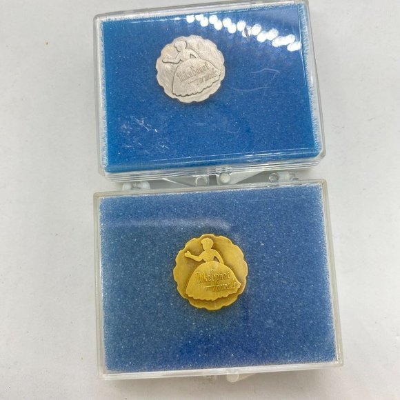 Mike Benet | Jewelry | Vintage Mike Benet Formals Dresses Gold Silver ...